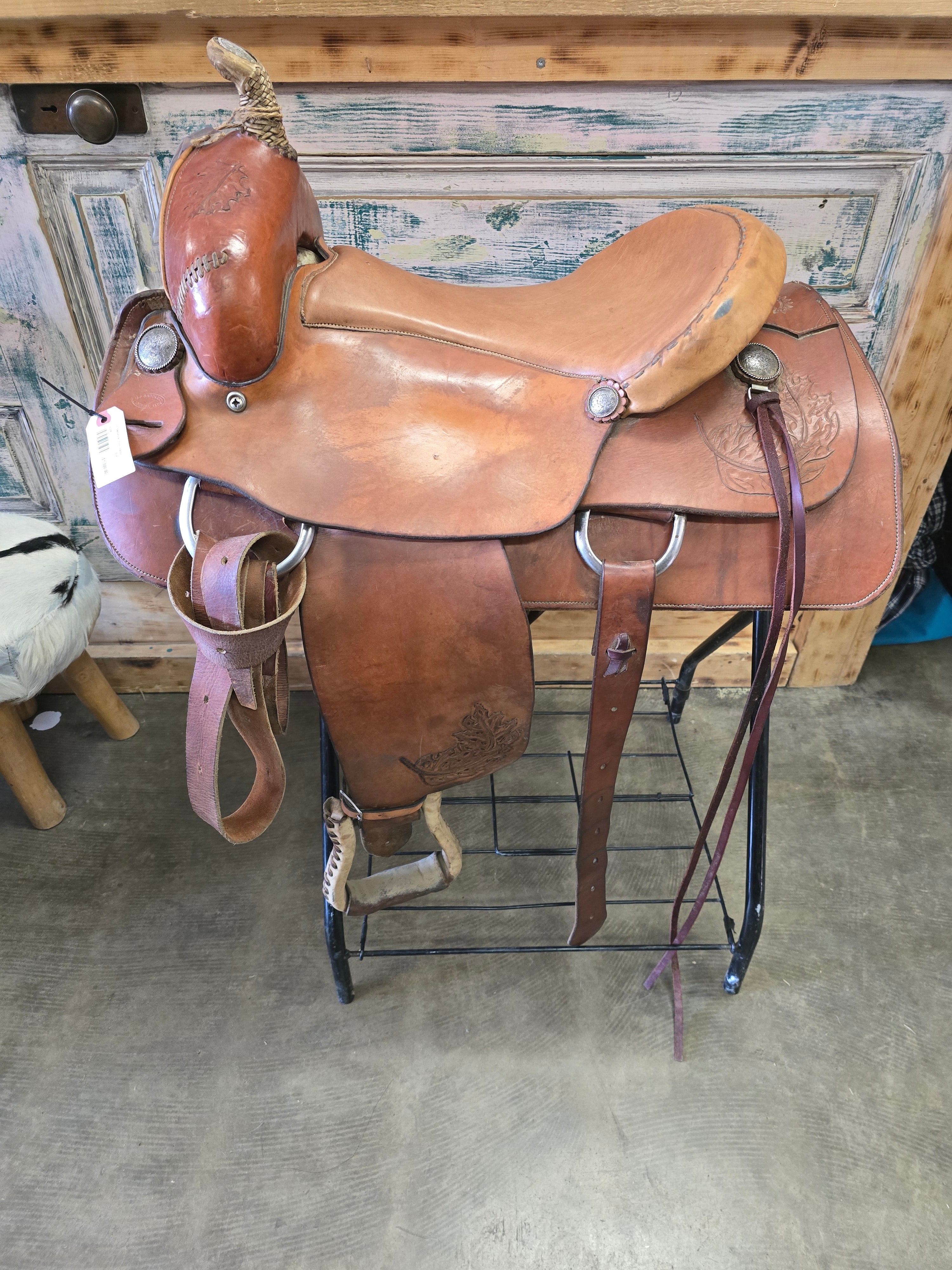 G.P. Saddlery All Round Saddle – Frayed Knot Western Consignment